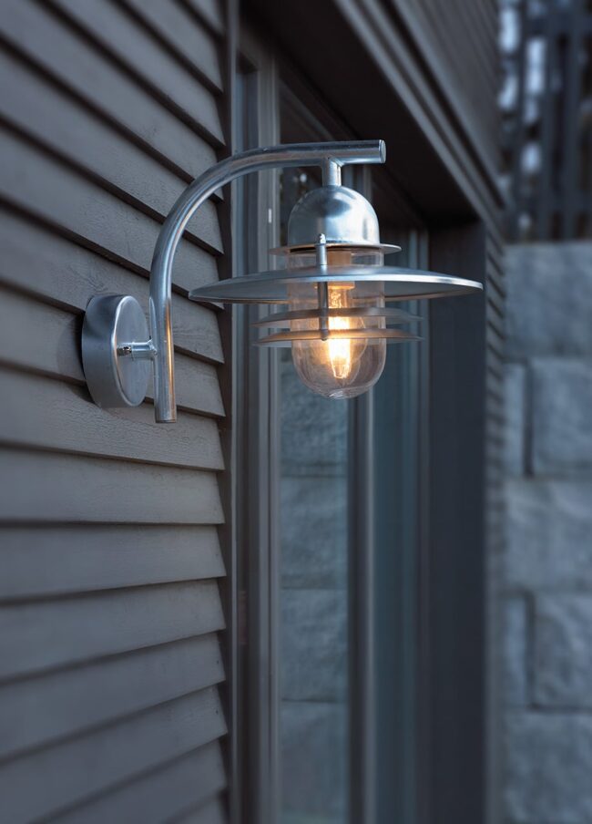 Oslo 240 Vegg Sort - Nordic LED Utebelysning